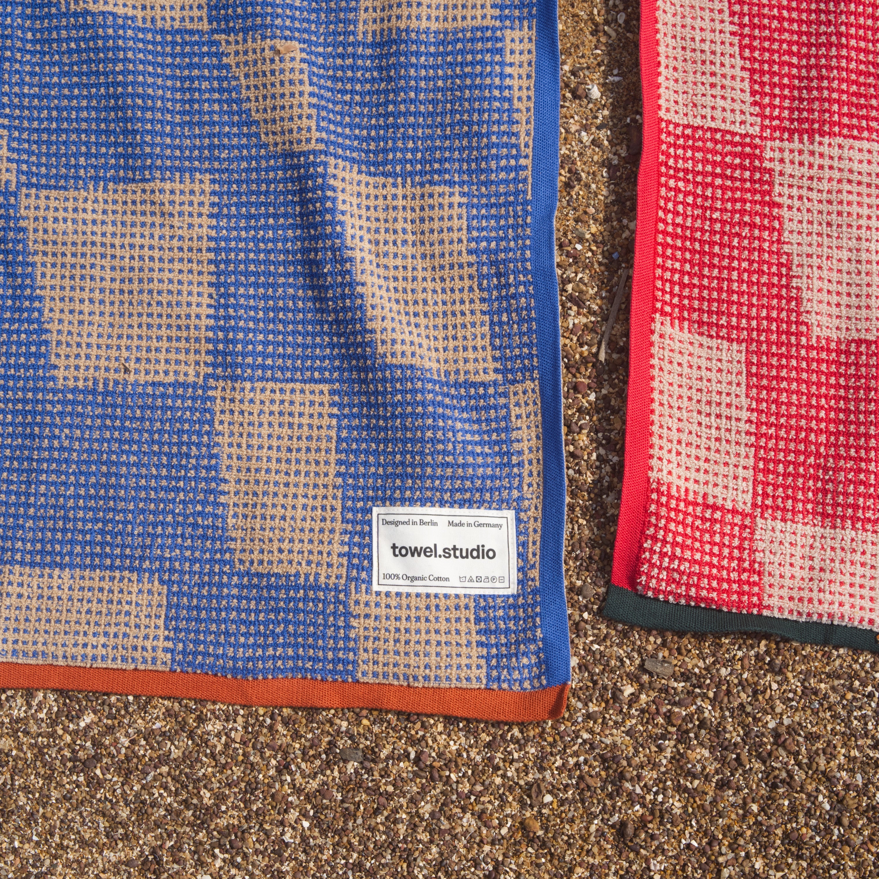 Fields – towel.studio
